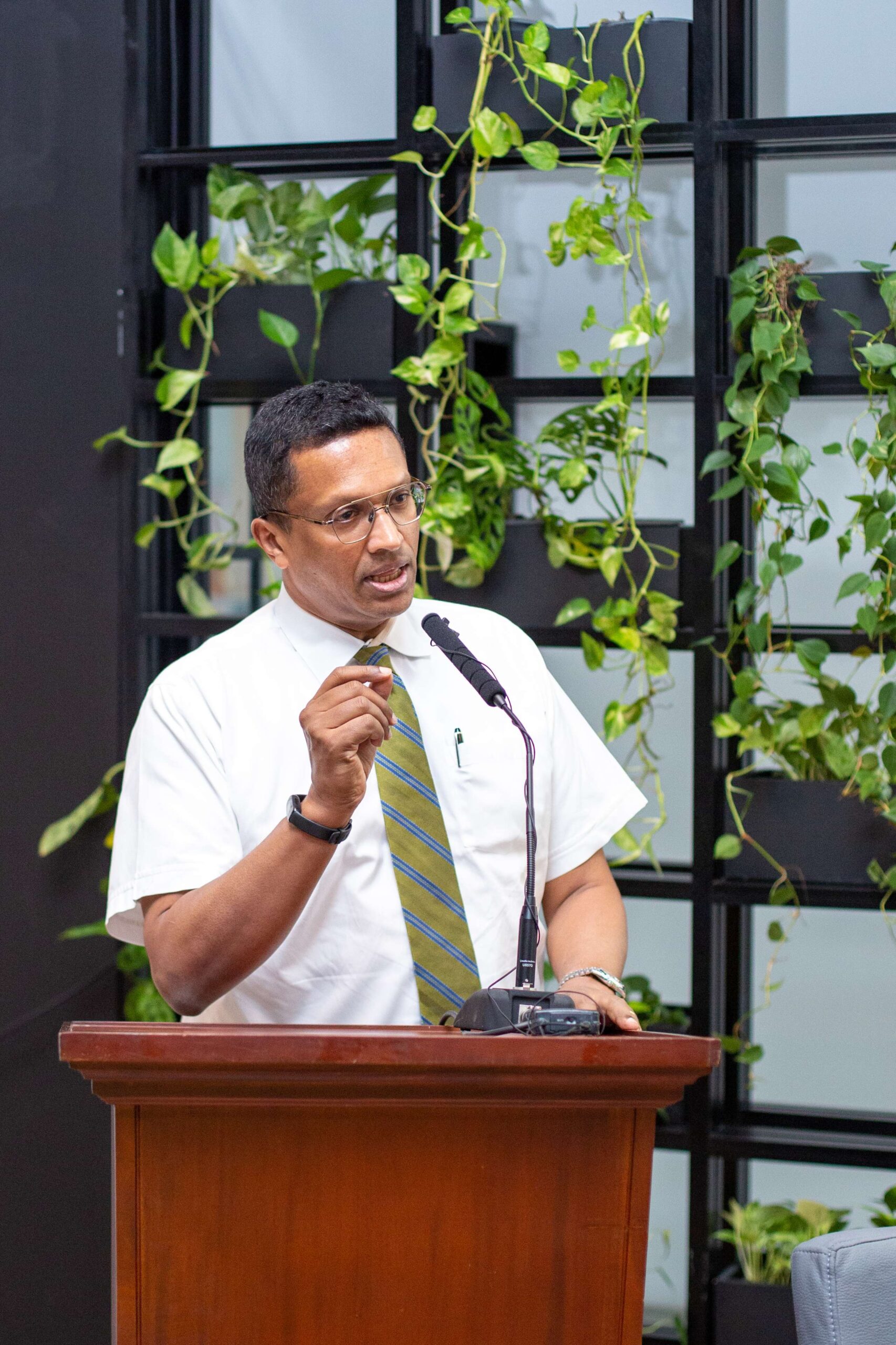 Empowering Sri Lanka’s Future Writers – Dilmah Family